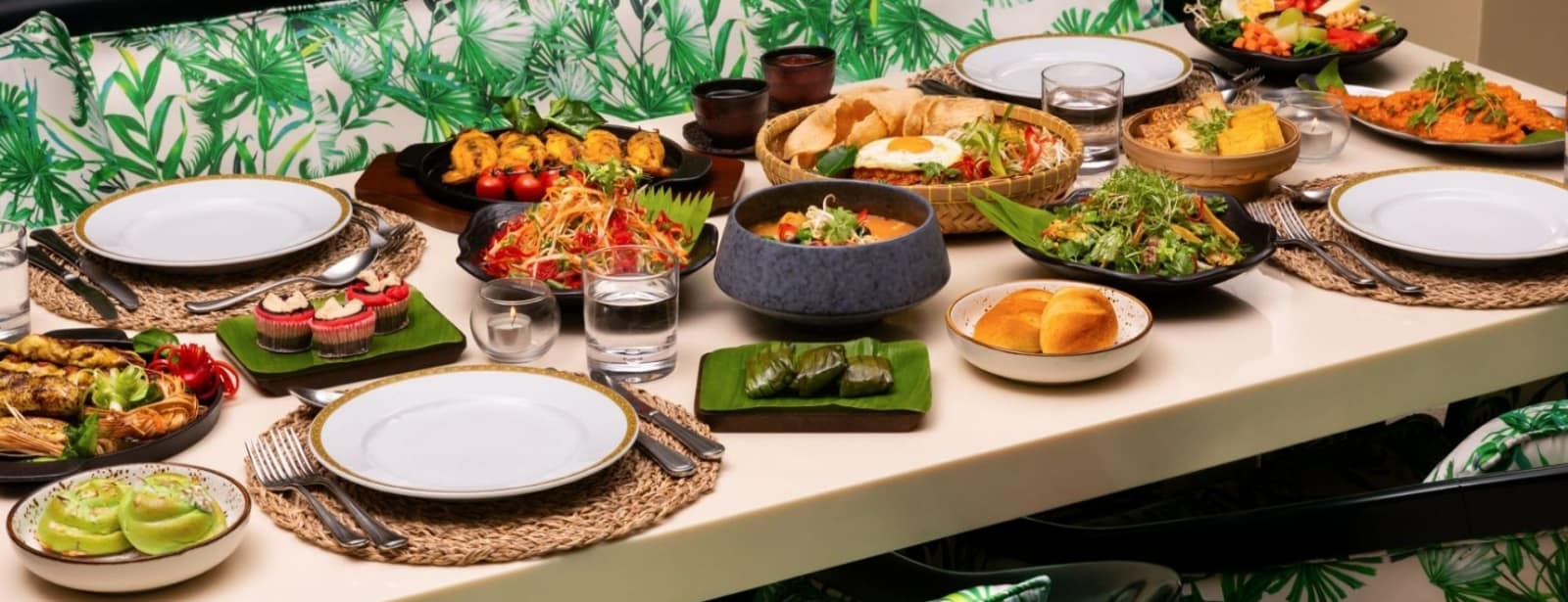 Giardino Ocean Feast Dinner Buffet Brunches Palazzo Versace Hotel, Dubai
